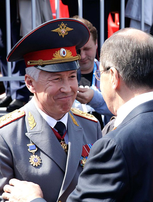 Праздничный парад посвященный 70 летию Победы в Великой Отечественной